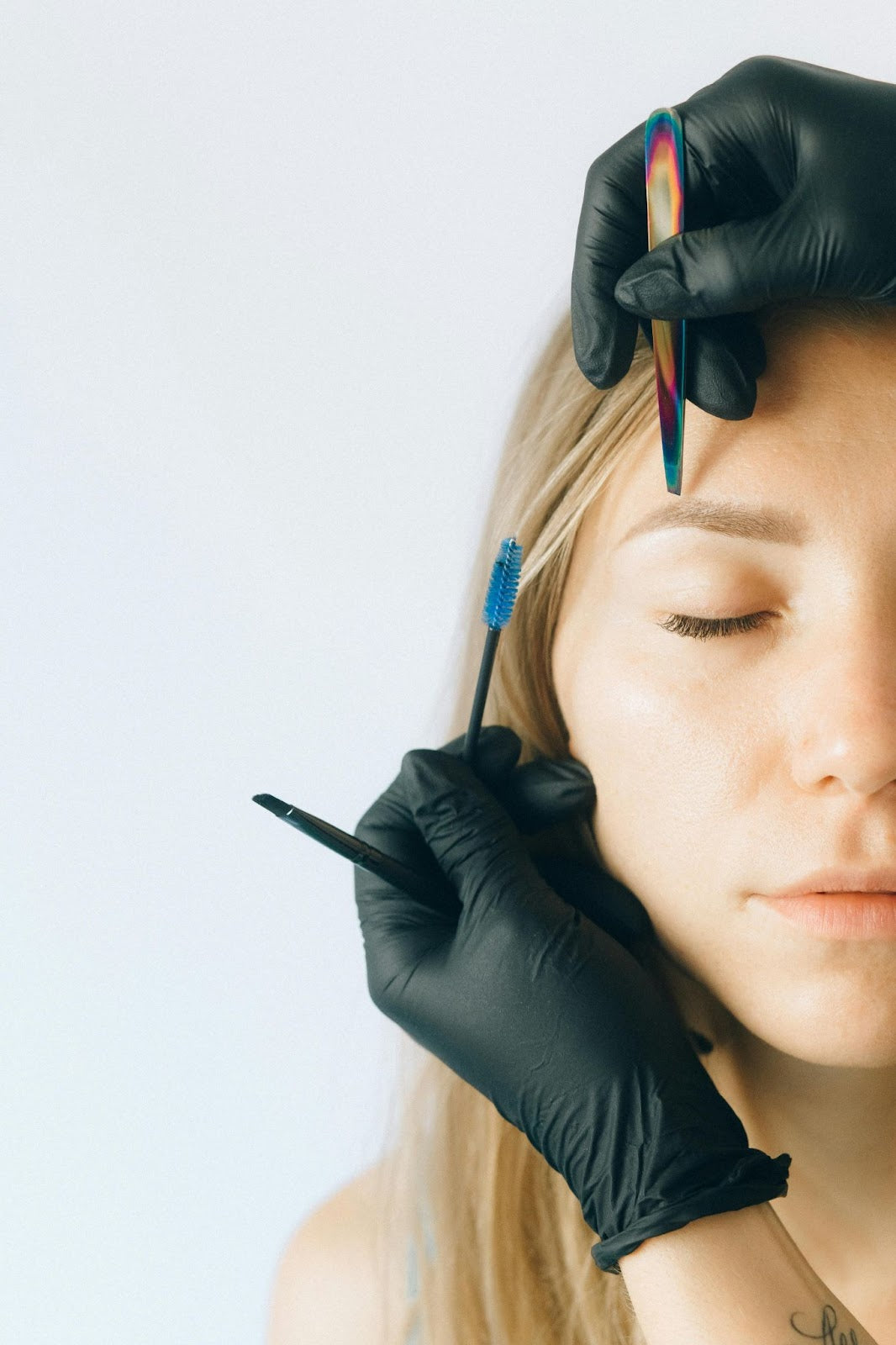 Cleaning Tweezers: Tips for Proper Hygiene and Longevity – ClipperPro